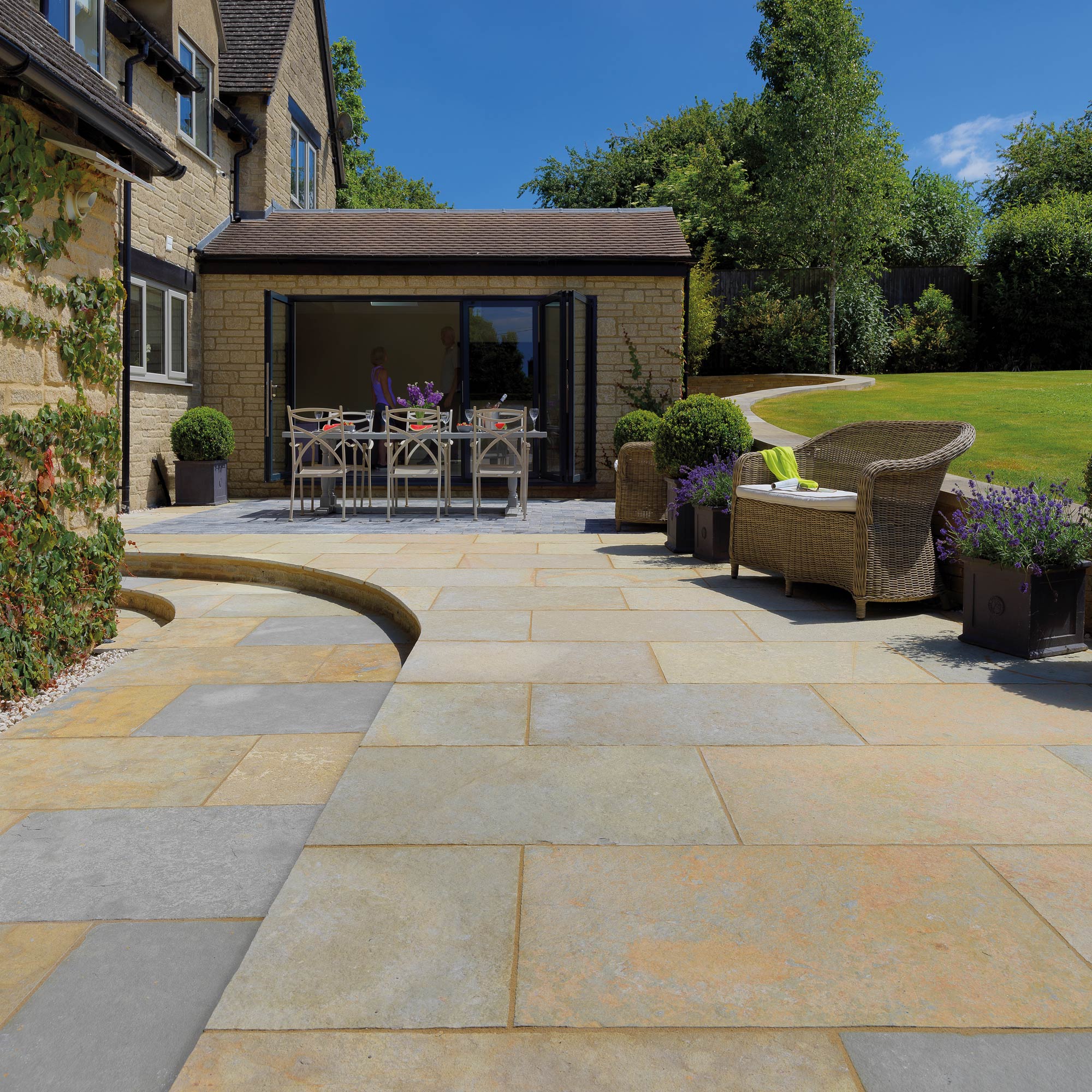 Abbey Calibrated Paving Pack (22mm Sawn)