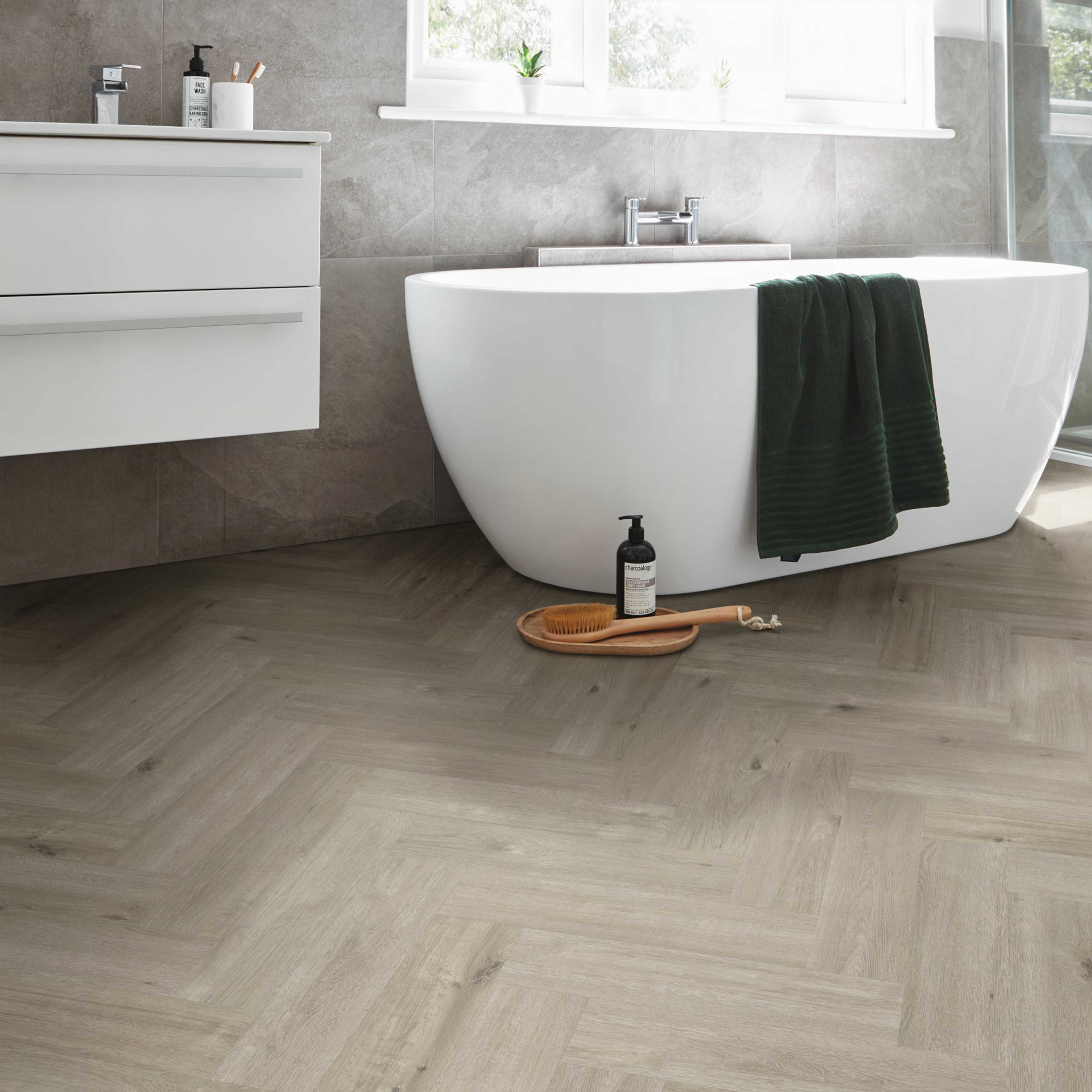 Karndean Palio Core Plank Vinyl Flooring Monza Herringbone 1.954m² Pack ...